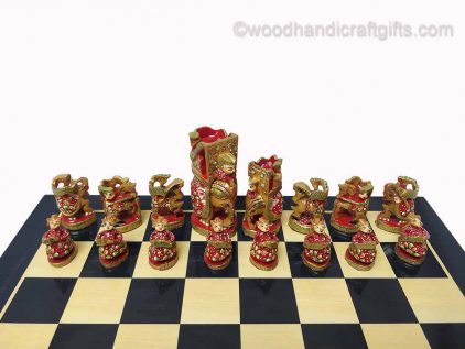 Wood Painted Chess Coin | Maharajah Chess Sets from India