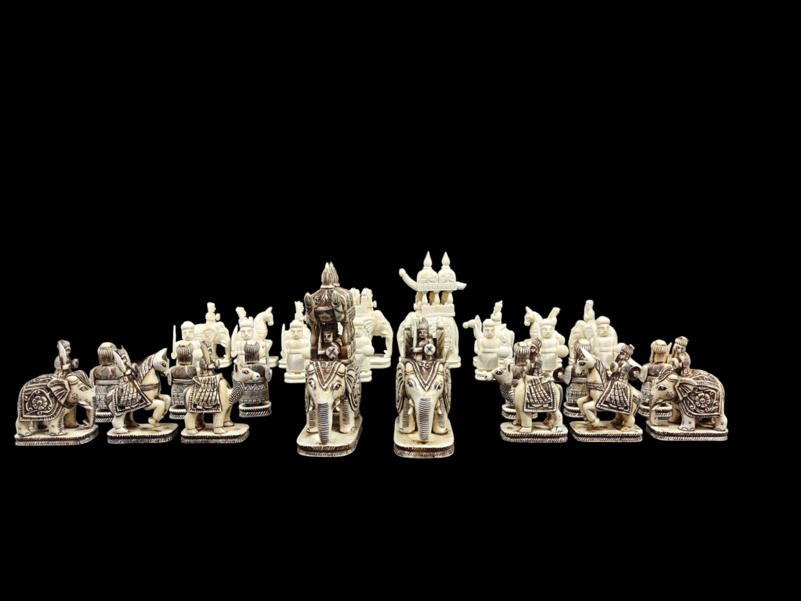 Camel Bone Chess Set | Maharajah Bone Chess Pieces